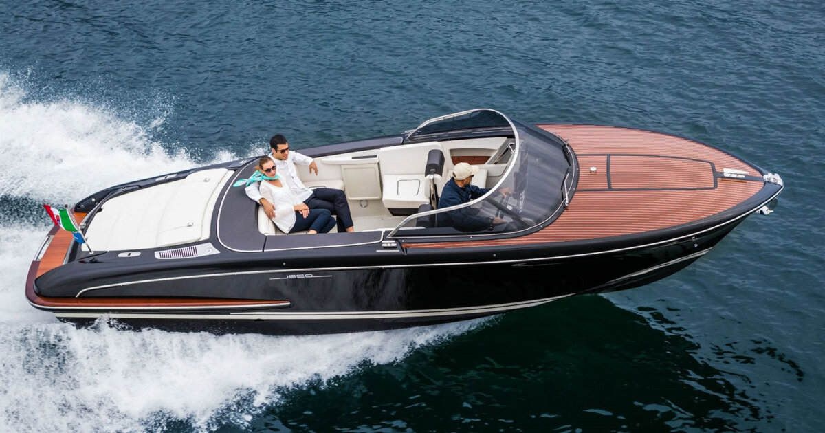 Riva Iseo - description, price, specifications, photos, information ...