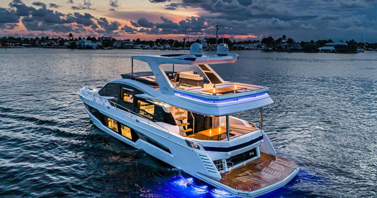 Galeon 680 Fly - description, price, specifications, photos, information | ilodka.com portal