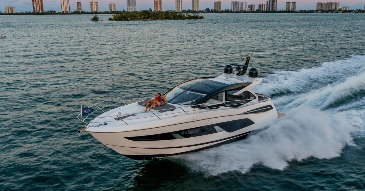 Sunseeker Predator 55 EVO - description, price, specifications, photos ...