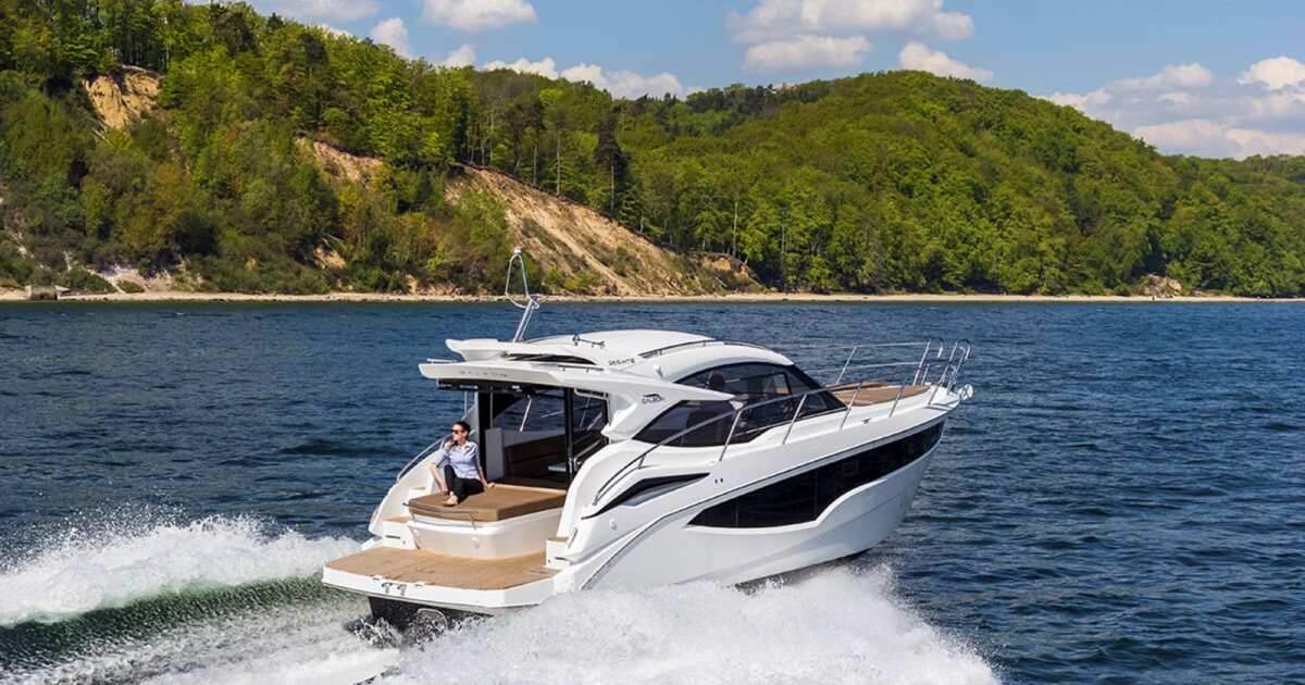 Galeon 365 HTS - description, price, specifications, photos, information | ilodka.com portal