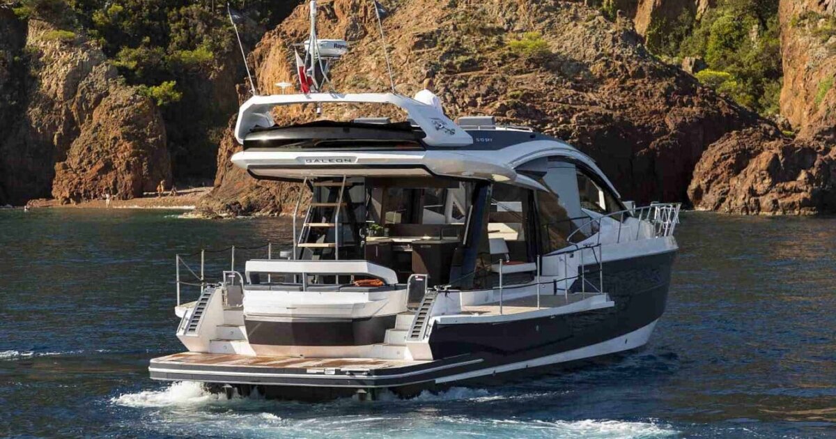 Galeon 510 Skydeck - description, price, specifications, photos, information | ilodka.com portal